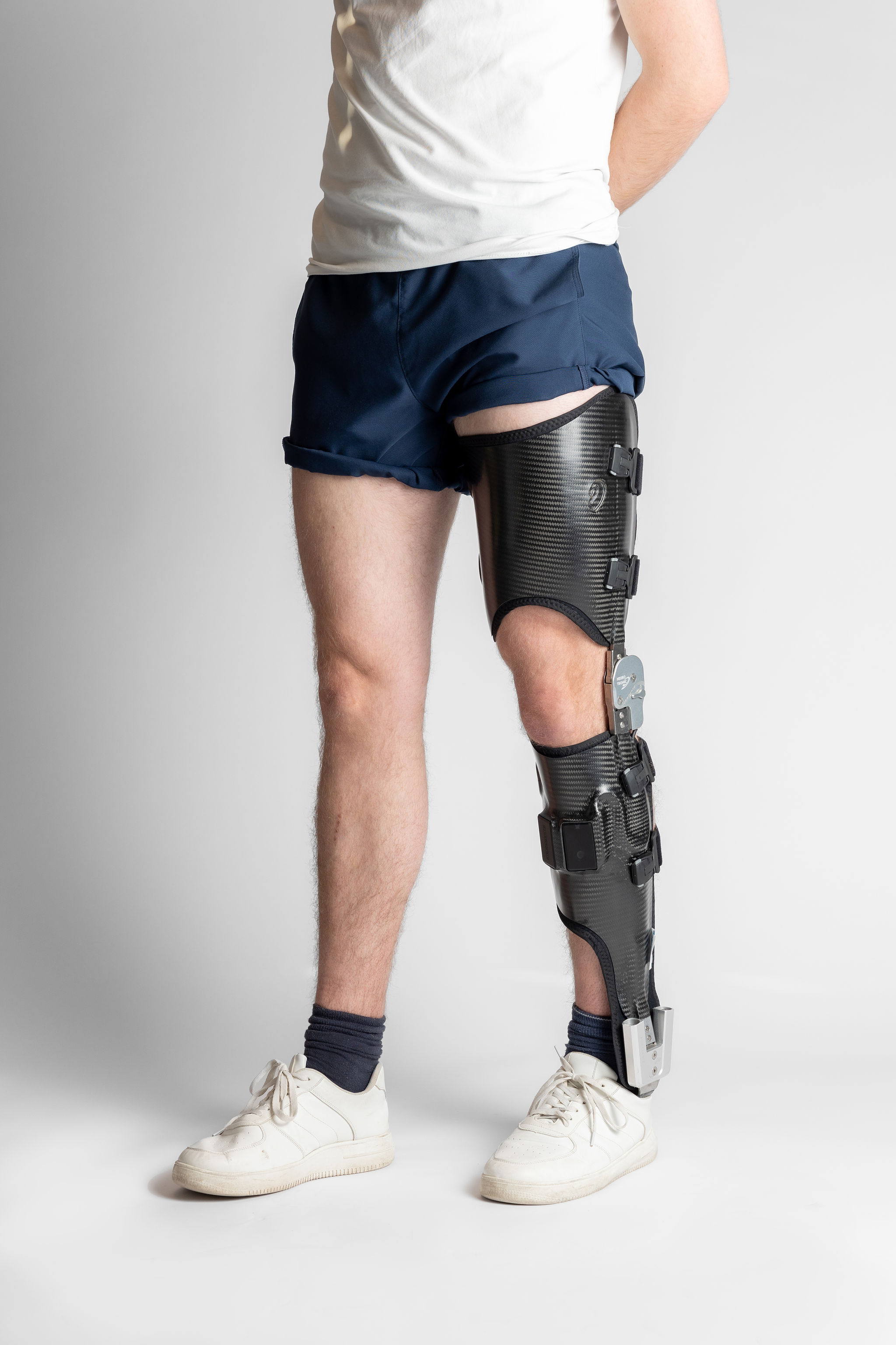 KAFO (Knee Ankle Foot Orthosis) | Eqwal Ability